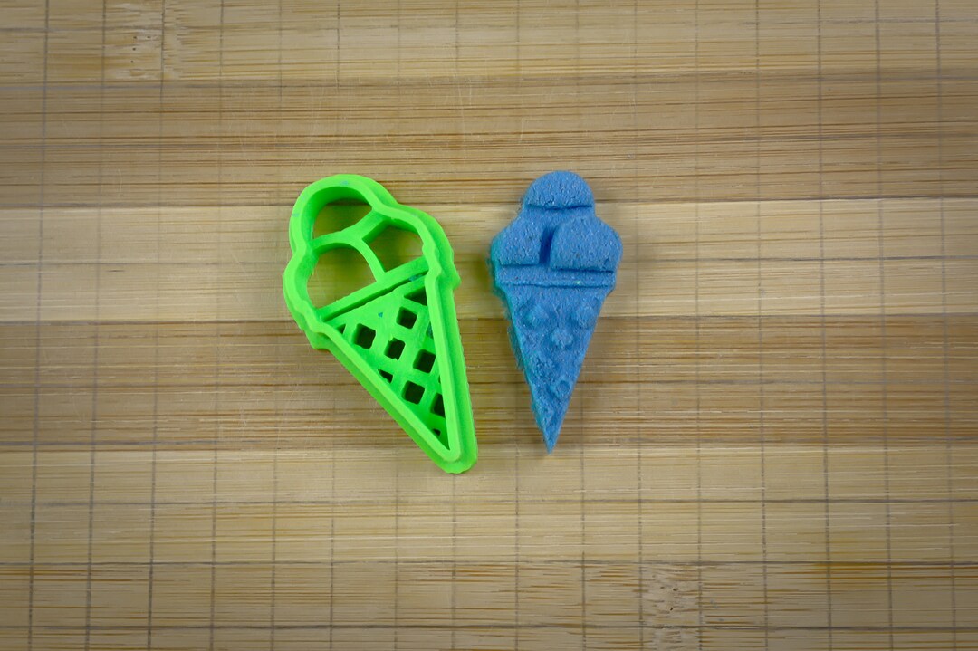 Ice Cream Cone Cookie Cutter - Maxi Cone With 3 Balls - Baking Tool ...