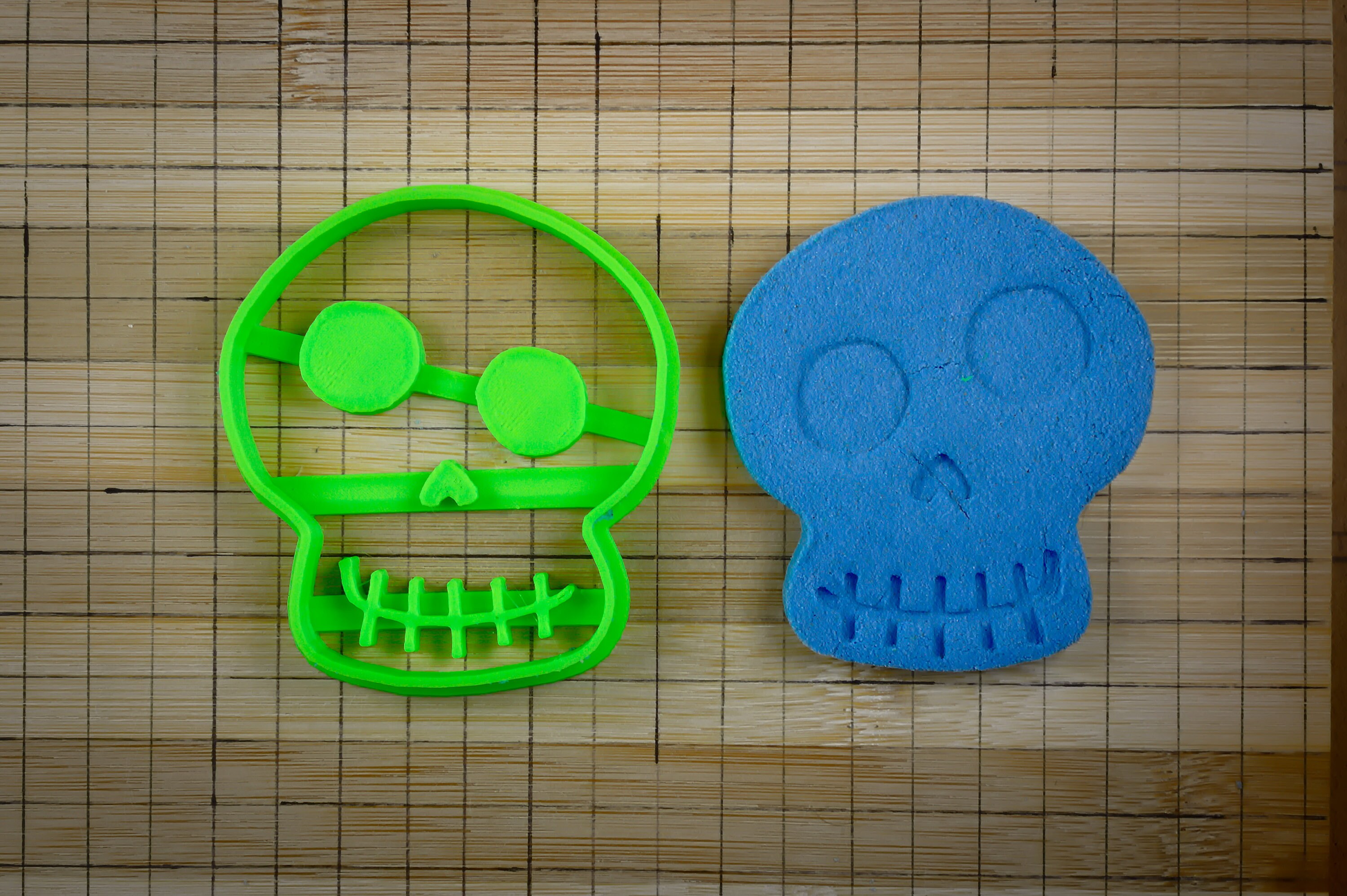 Happy Skull - Halloween - Funny Skull - Scalp - Cranium - Cookie Cutter ...