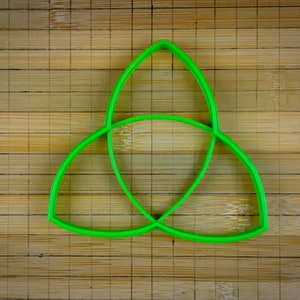 Trinity - Triquetra - Trefoil Knot - Three Overlapping Vesica Piscis ...