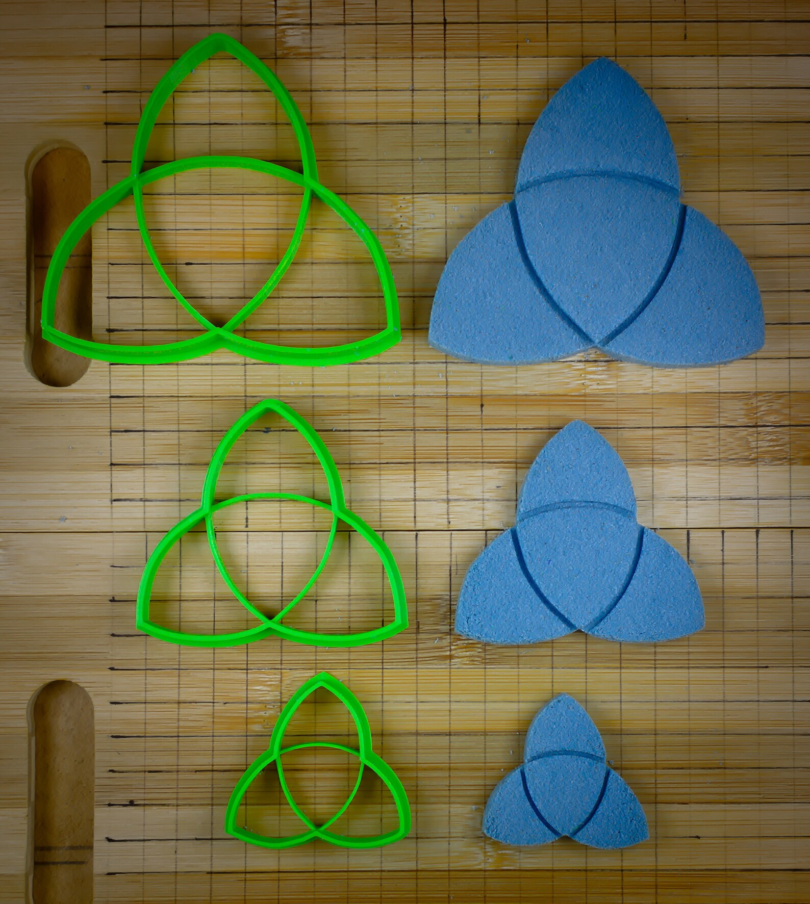 Trinity Triquetra Trefoil Knot Three Overlapping Vesica - Etsy