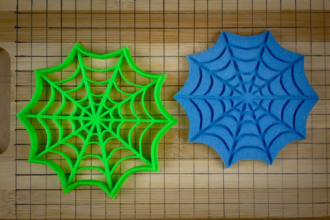 Spider web Halloween cobweb Cookie cutter Multi-Size | Etsy
