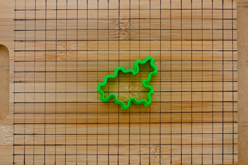 Spectre Einstein Tile Cookie Cutter 3 - Vampire Dog - Non Repeating ...