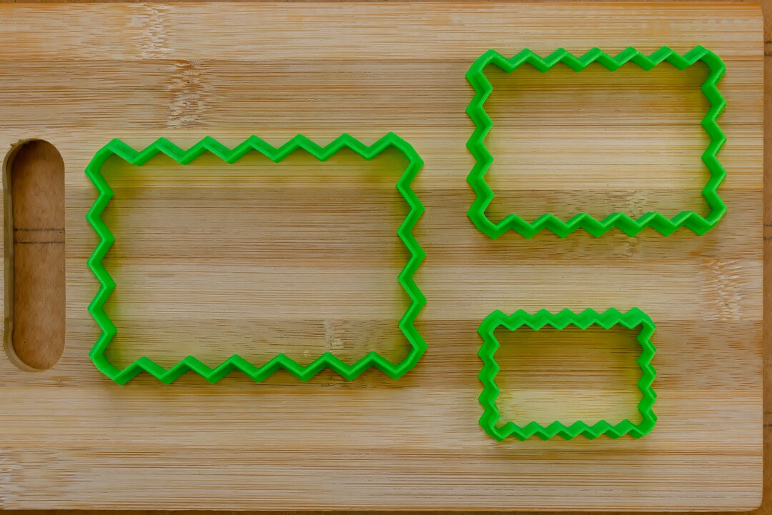 Biscuit Rectangular Frame With Angular Corners - Vintage Plaque ...