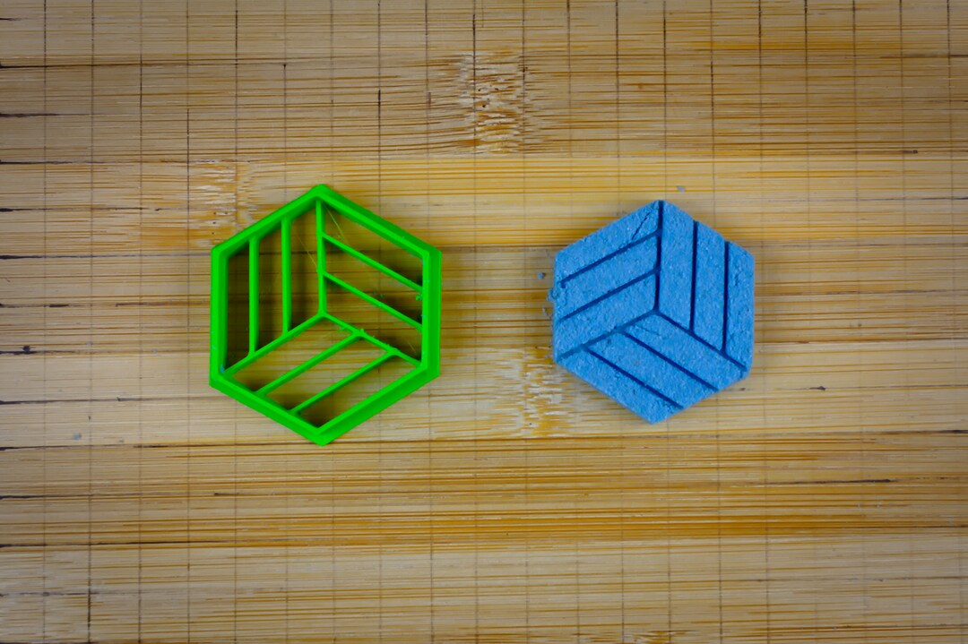 3D Wooden Box Cookie Cutter - Gift Box Three Dimensional Present ...