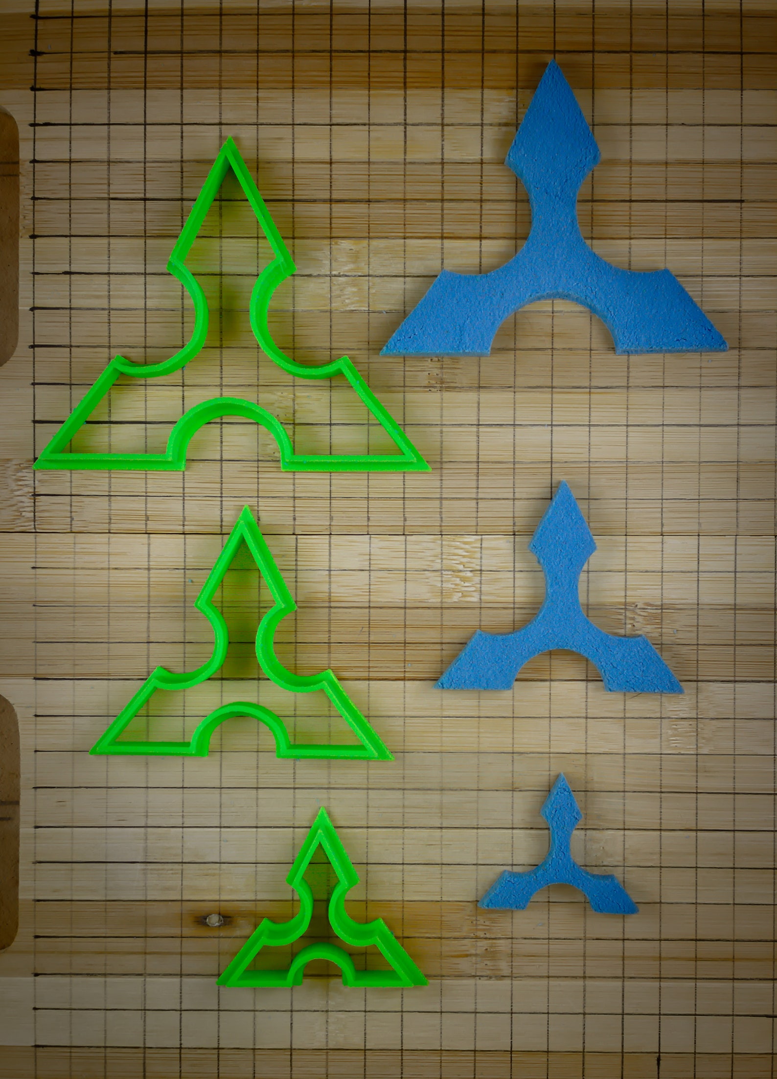 Ninja Star 1 - Three Point Throwing Star - Shuriken - Cookie Cutter ...