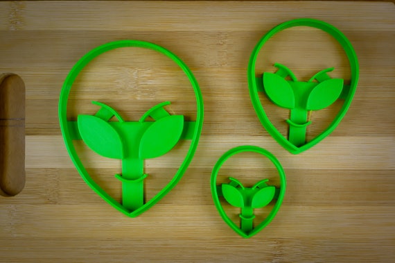 Alien Face Cute Alien Smiling Alien Extraterrestrial | Etsy