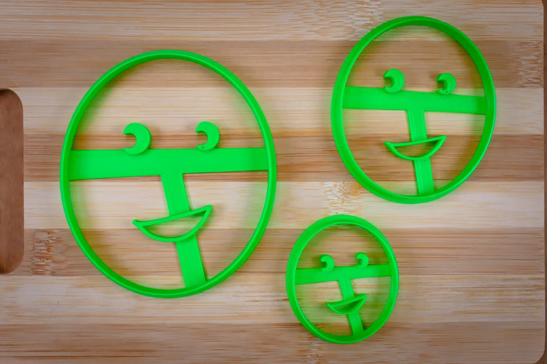 Happy Face - Face With Smiling Eyes - Smiling Cookie - Oval Face With ...