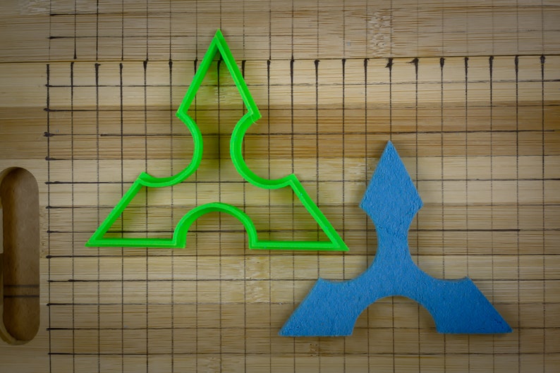 Ninja Star 1 - Three Point Throwing Star - Shuriken - Cookie Cutter ...