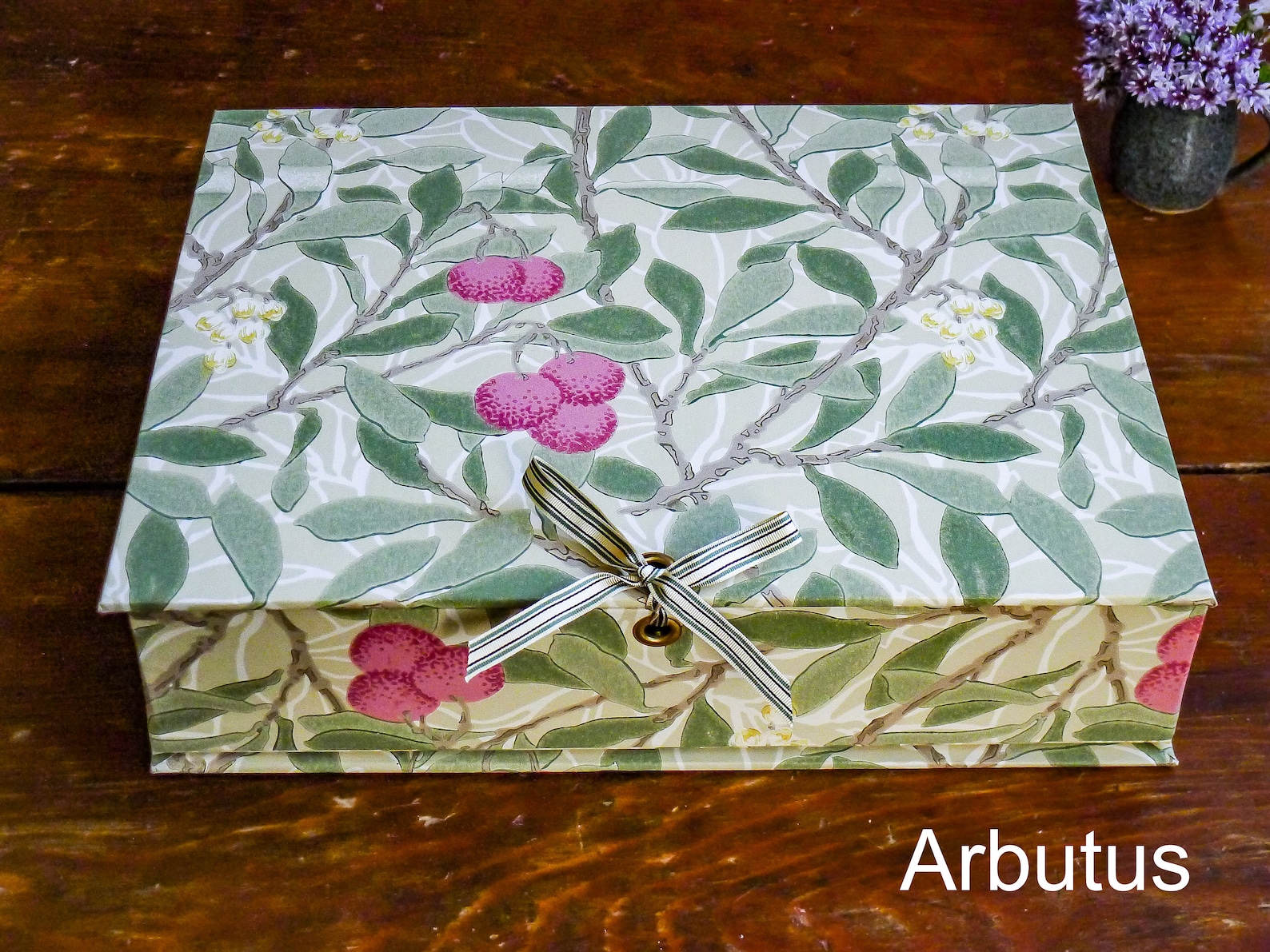New William Morris Box File - (A4) Office Collection & Stationery ...
