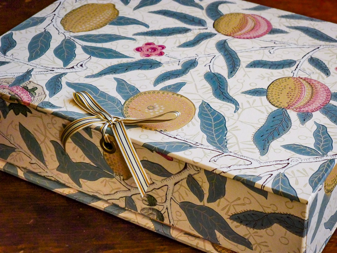 New William Morris Box File - (A4) Office Collection & Stationery ...