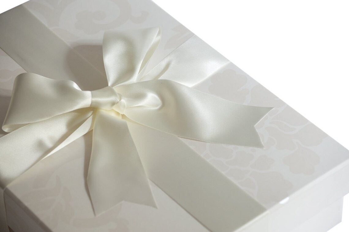 Traditional Standard Wedding Dress Storage Box in Endsleigh - Etsy