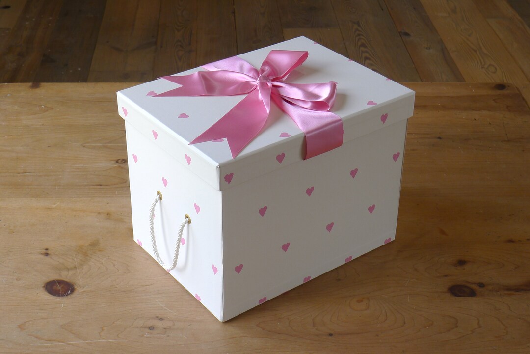 Memento Box in Love Hearts Pink - Memories & Keepsakes | Beautiful ...