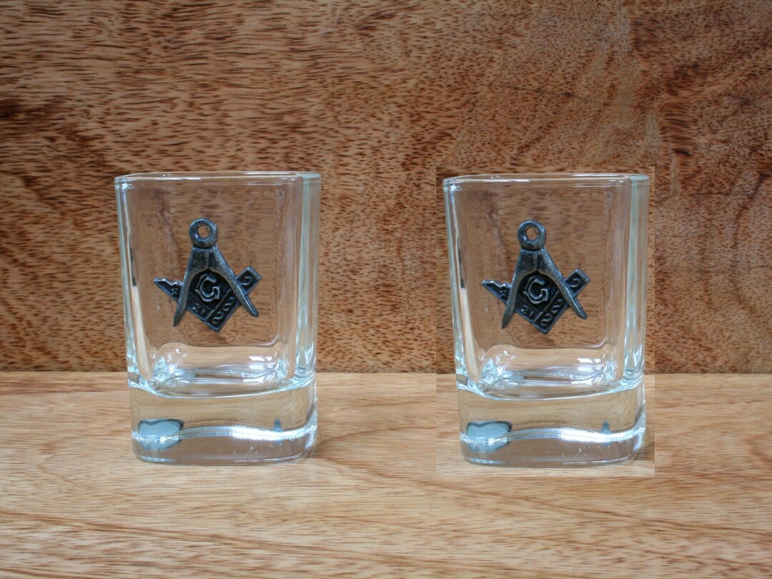 Masonic and Templar Pair of Shot Glasses Crystal With Motifs Masonry ...