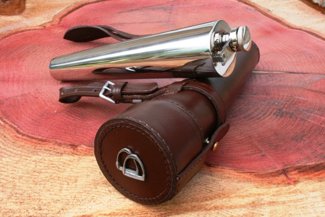 Riding Stirrups Design Saddle Flask and Leather Case Horse Riding Fox ...