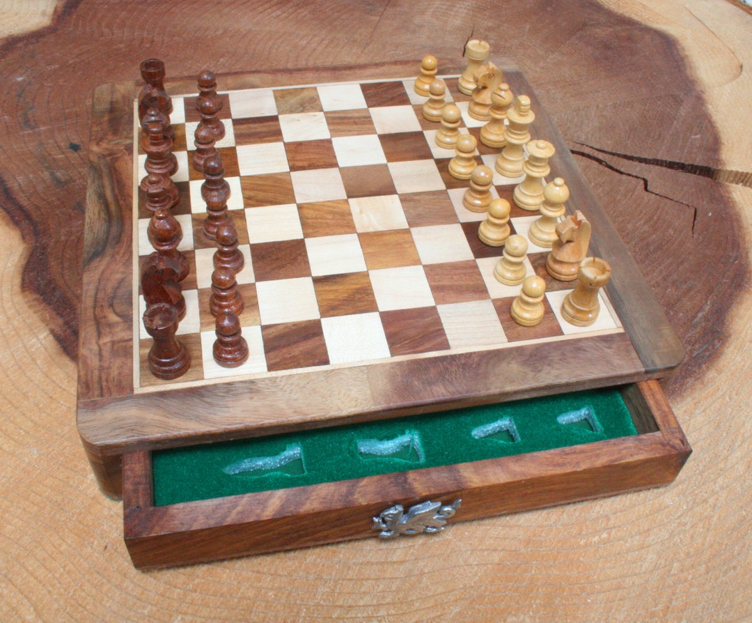 Welsh Dragon Chess Set Square Magnetic Board With Chess Pieces ...