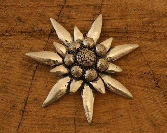 Edelweiss Brooch | Etsy