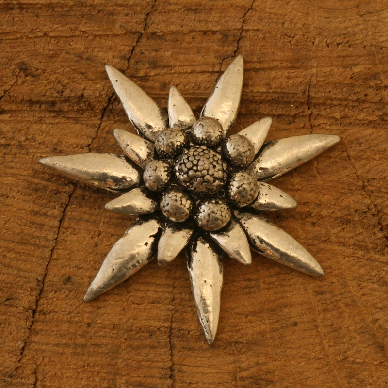 Edelweiss Brooch - Etsy