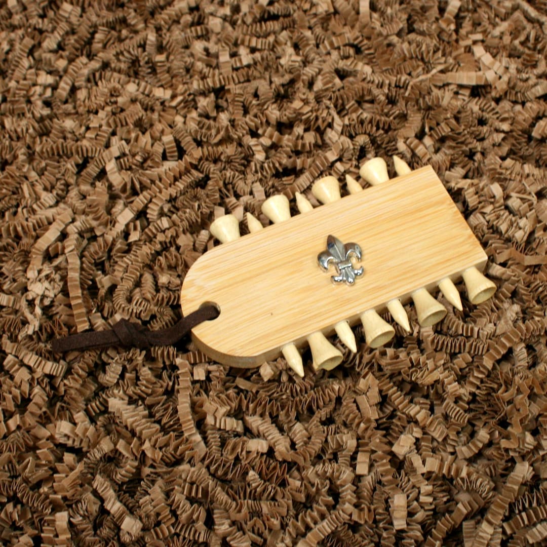 Famous Symbols Bamboo Golf Tee Holder With Wooden Tees and Free ...