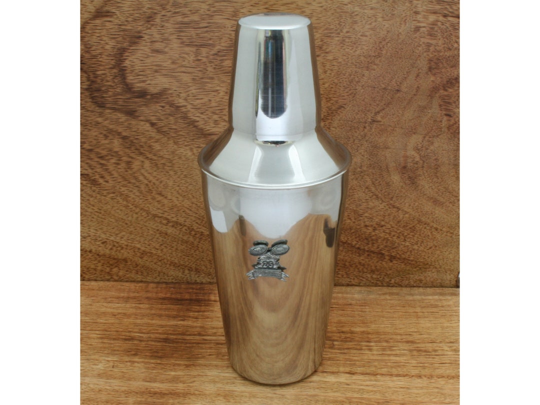 Clay Shooting Cocktail Shaker Mixer With Built in Strainer Barware Clay ...