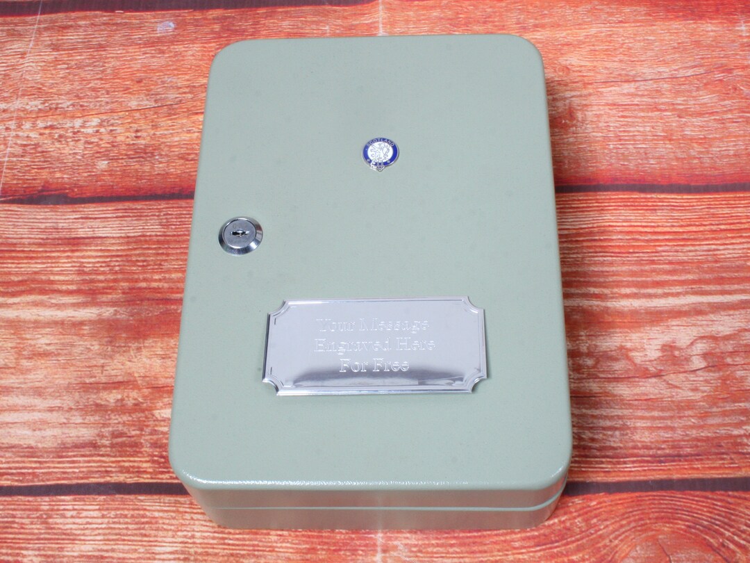 Clan Crests Key Safe Cabinet Office Box Depot With Lock 48 Hooks ...