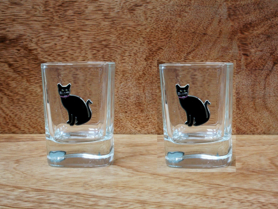Pets Pair of Shot Glasses Crystal With Motifs Cat Rabbit Dogs Guinea ...