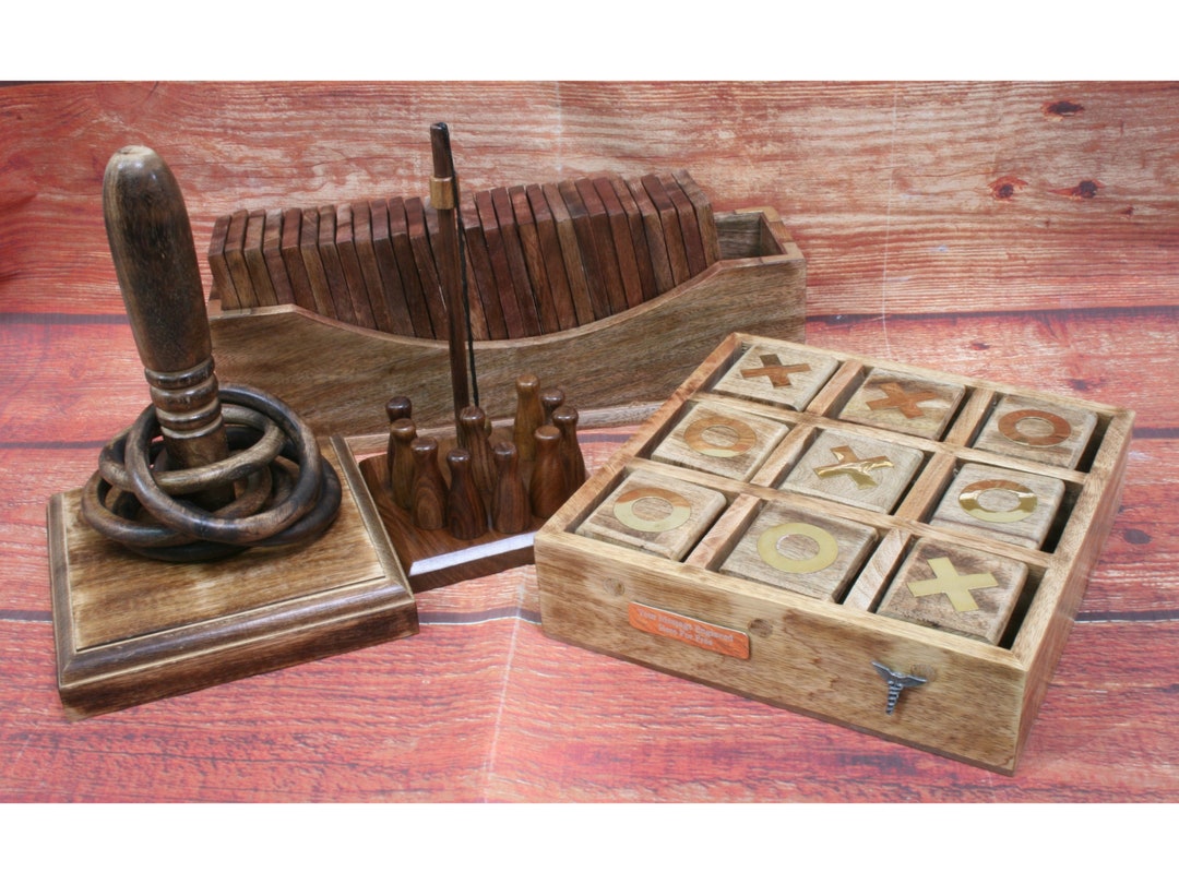 Greek Mythology Dominoes, Noughts & Crosses, Bar Skittles and Hoopla ...