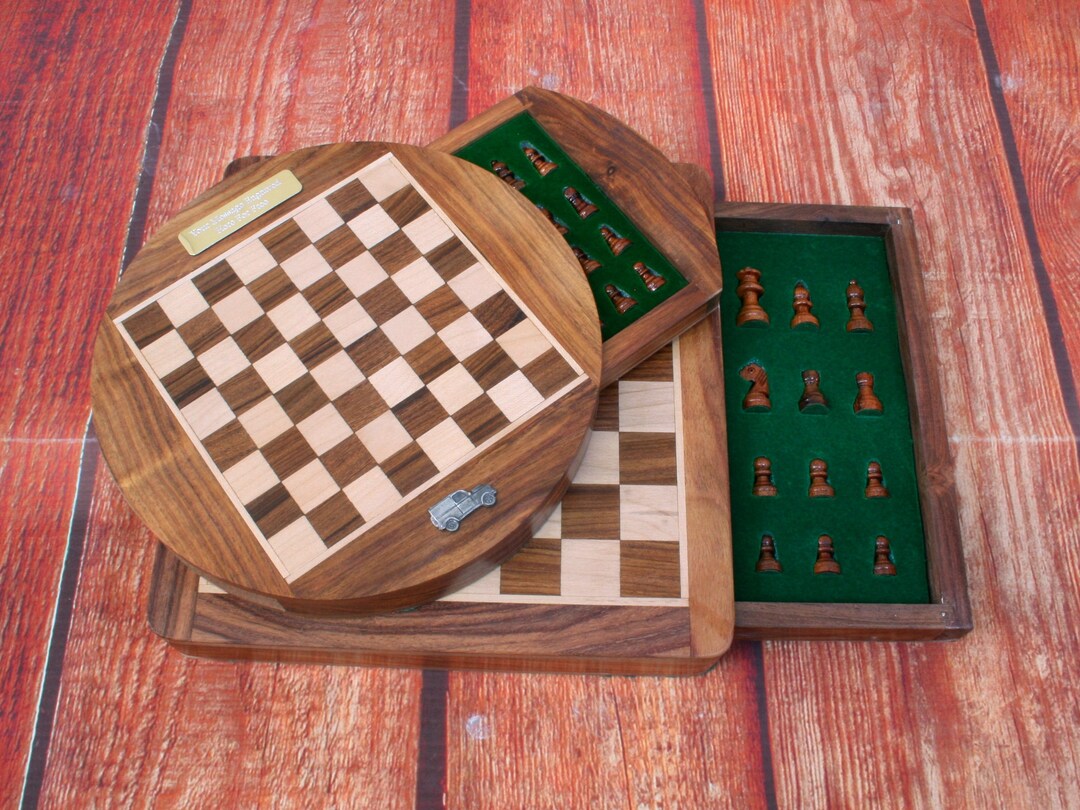 Vans and Vehicles Chess Set Squarel or Round Magnetic Board With Chess ...