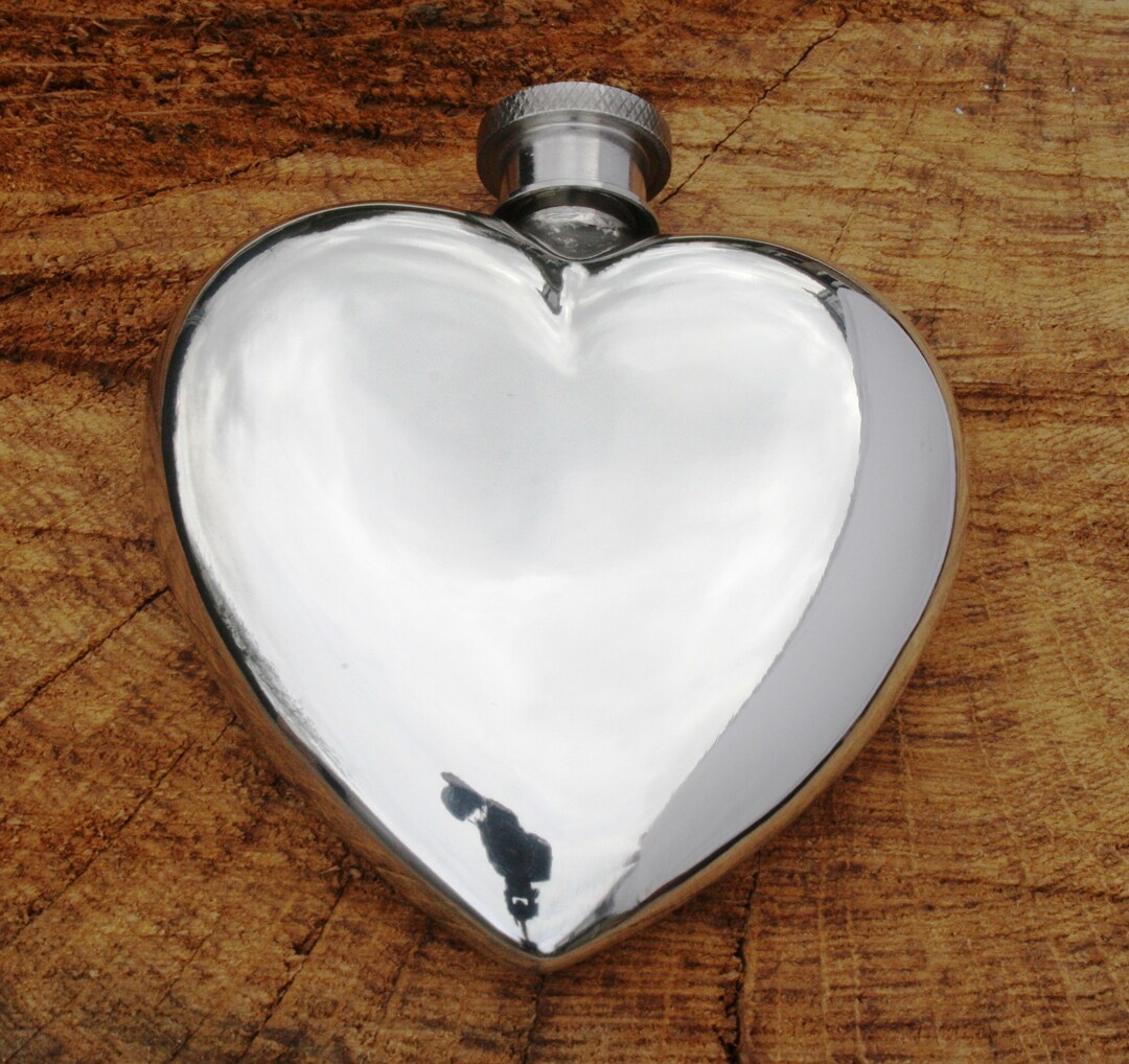 Heart Style English Pewter 3 Oz Hip Flask Personalised Engraving Ladies ...