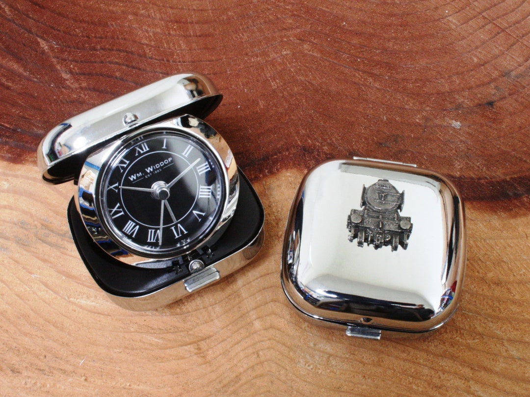 Flying Scotsman Flip up Alarm Clock Portable Quartz Train Driver ...