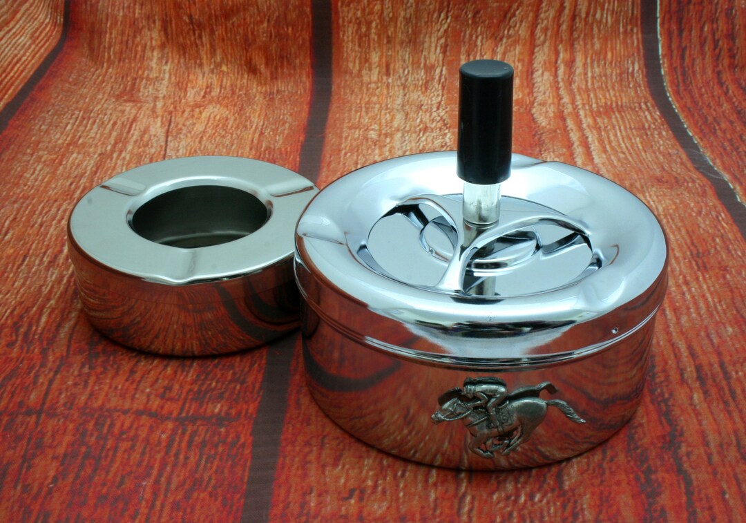 Horse Racing Round Metal Ash Tray Rotary Drop Down Button Windproof ...
