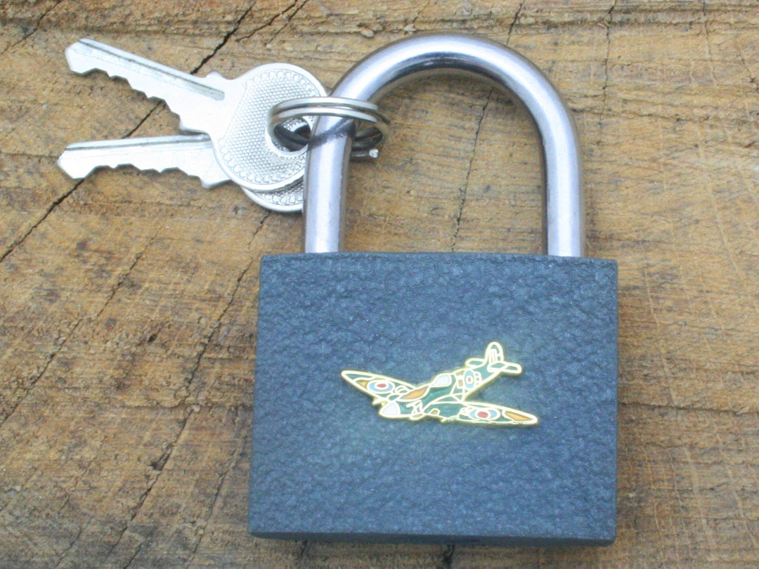 Airplanes Padlock Love Lock Wedding Anniversary Couple Bridge Unity ...