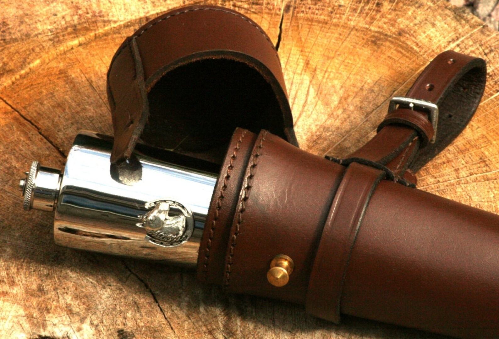 Saddle Flask and Leather Case Horse Riding Fox Hunting Spirit Liquor ...