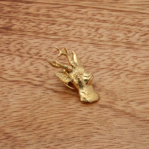 Roe Deer Gold Plated Pin Lapel Badge Deer Stalking British Wildlife ...