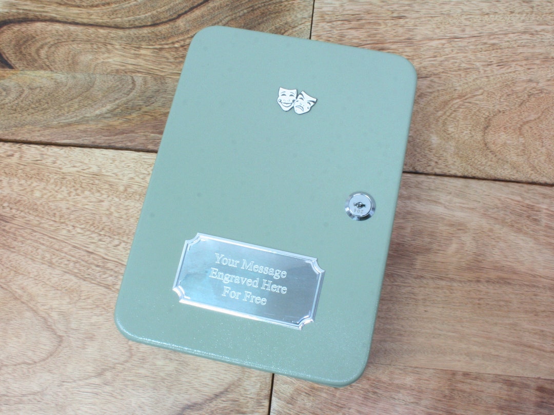Shakespeare Key Safe Cabinet Office Box Depot With Lock 48 Hooks ...