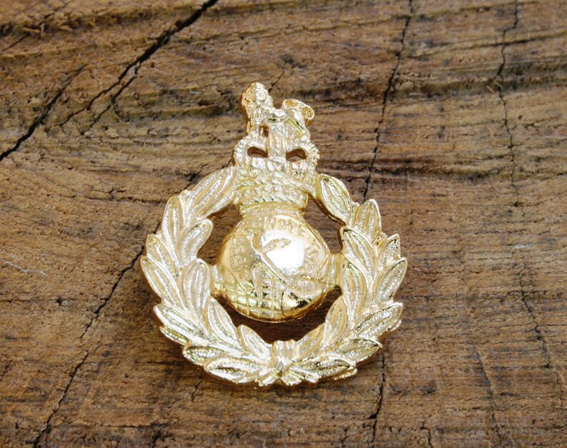Commando Gold Plated Pin Lapel Badge Gift - Etsy