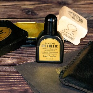 Stazon Metallic Solvent Ink Kit – Gold Colored Ink for Versatile ...