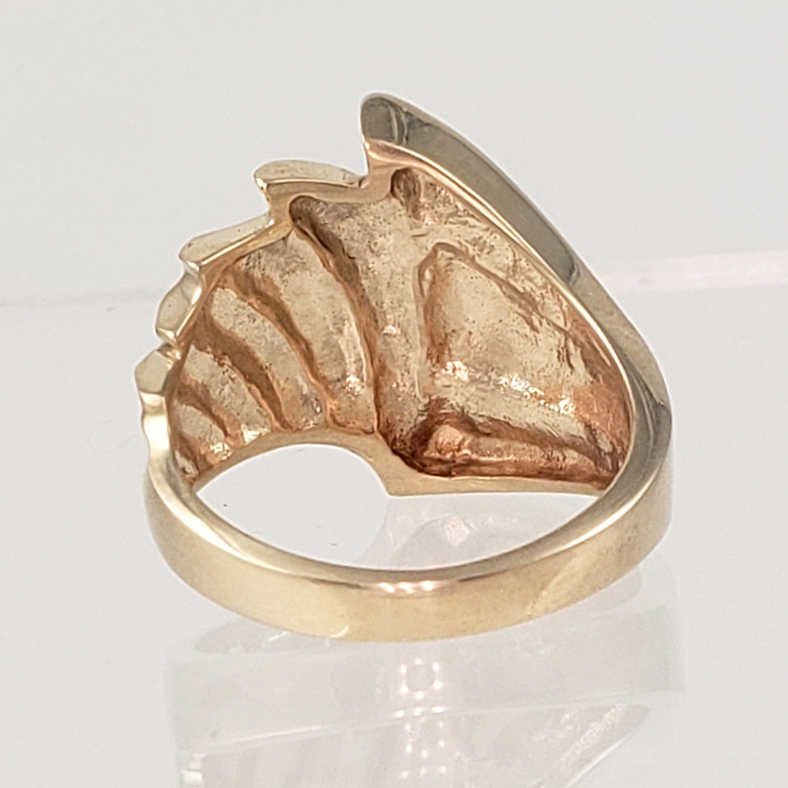 Vintage Sculptural 10K Solid Gold Ring Size 6 | Etsy