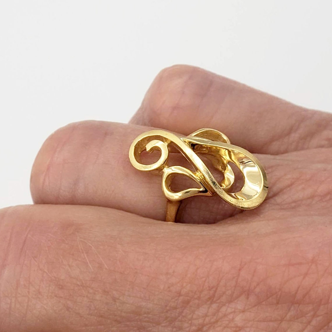 14K Gold Squiggle Ring Loops and Swirls Design Size 6.25 | Etsy
