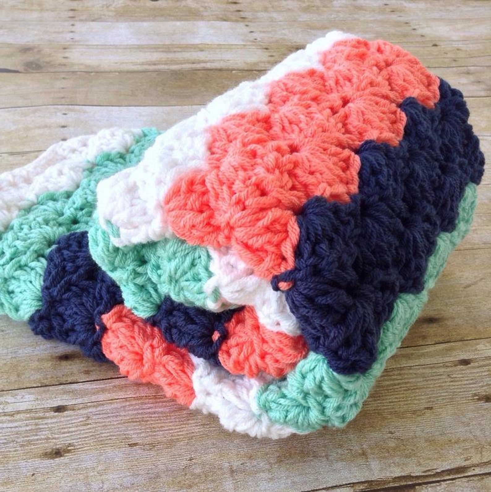 Crochet Baby Blanket Pattern - Easy Shell Stitch - Chunky Crochet ...