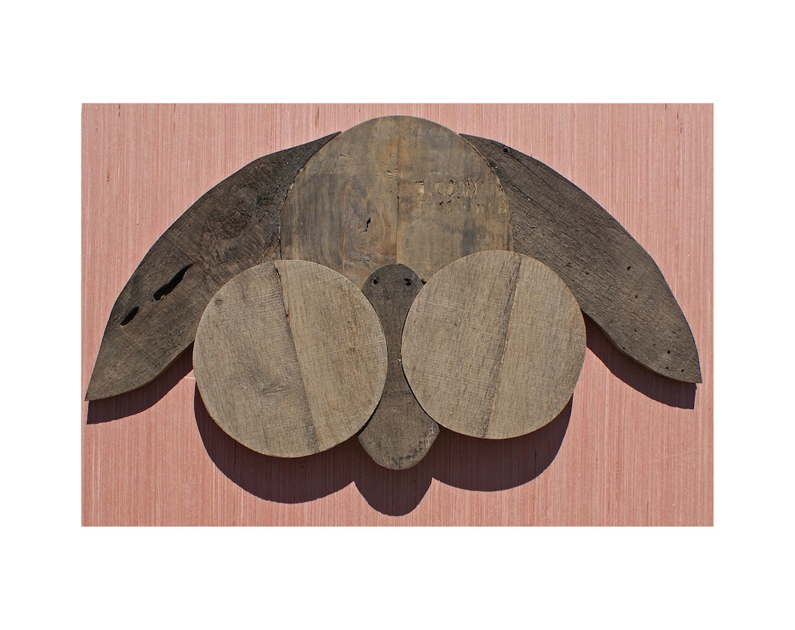 Easter Bunny Reclaimed Pallet Wood Wall Art | Etsy