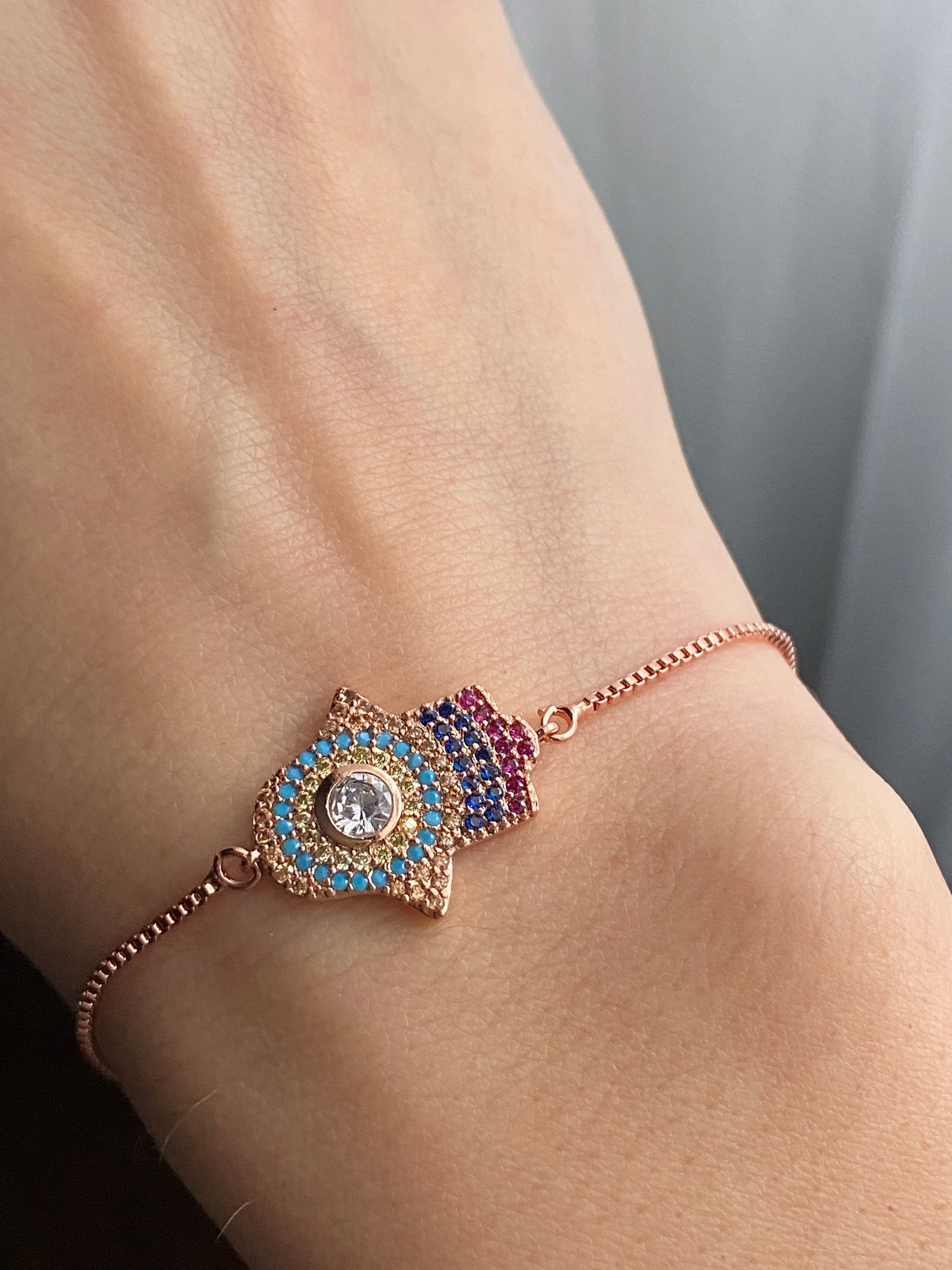 Rose gold pave hamsa bracelet rainbow hand bracelet zircon - Etsy Nederland