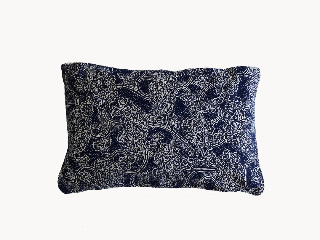 Renge | Buckwheat Pillow Cover | Indigo Resist | Japanese Size of 14" X ...