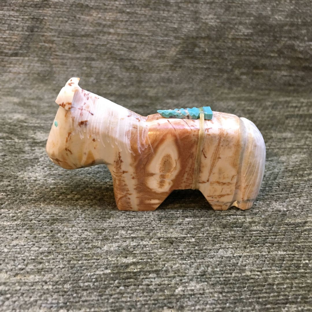 Alabaster Onyx Zuni Horse, Zuni Fetish Horse, Animal Spirit Carving ...