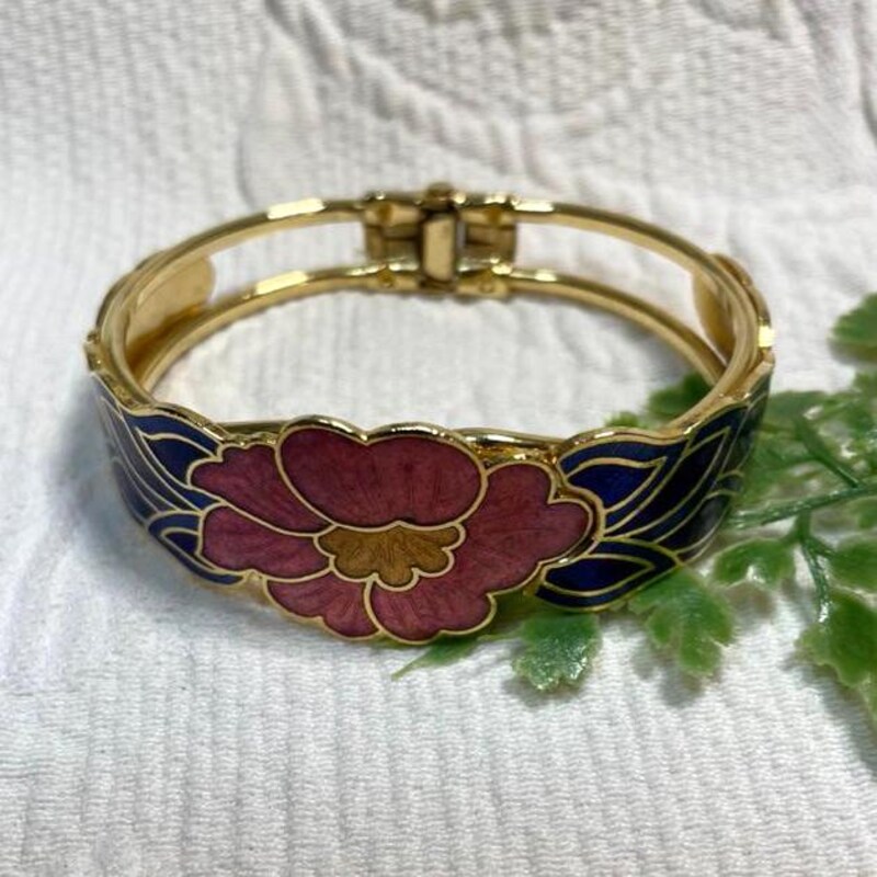Clamper Bracelet - Etsy