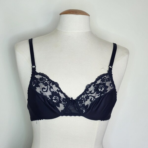 1970s Bra - Etsy