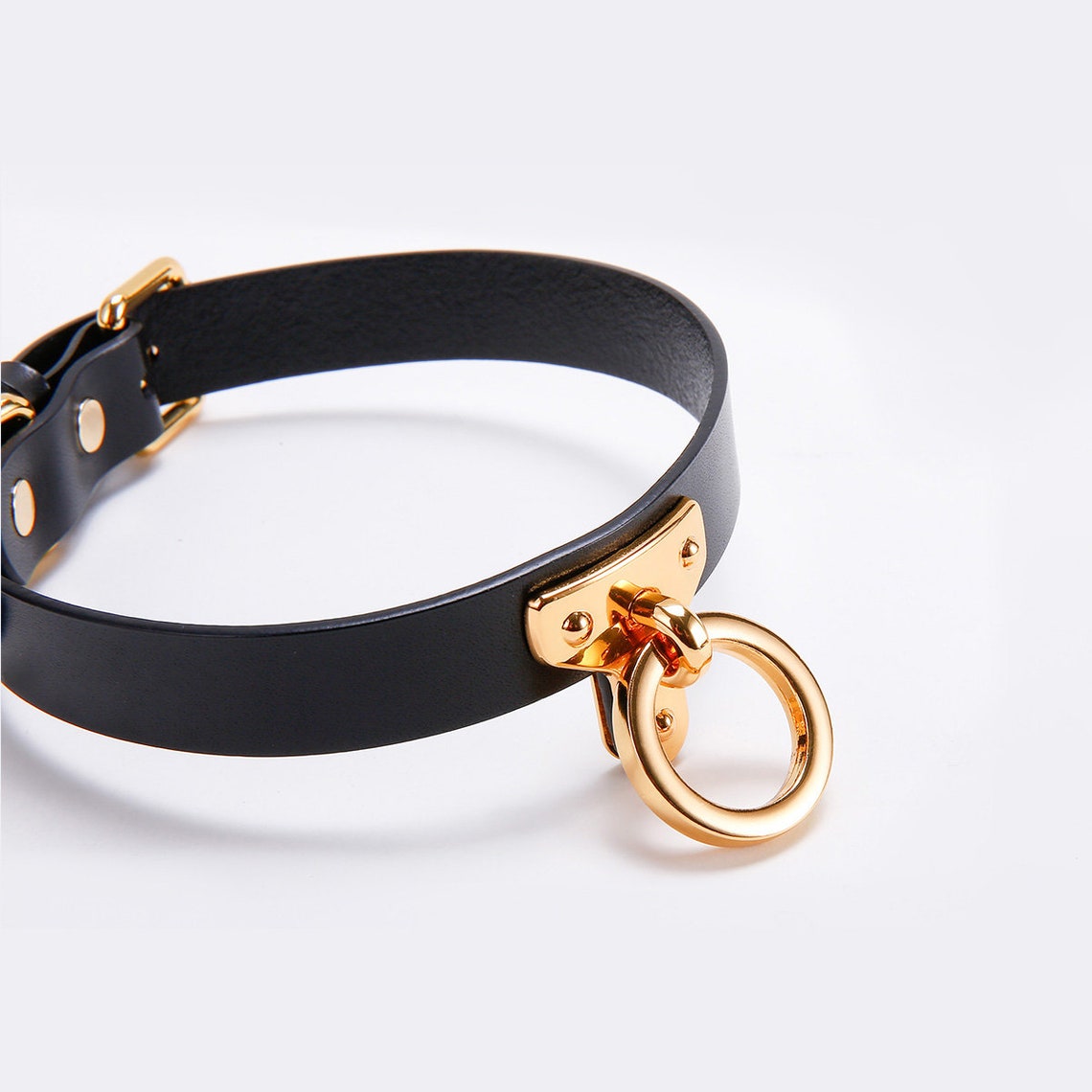 Luxury Hand-crafted Italian Leather Collar - Etsy
