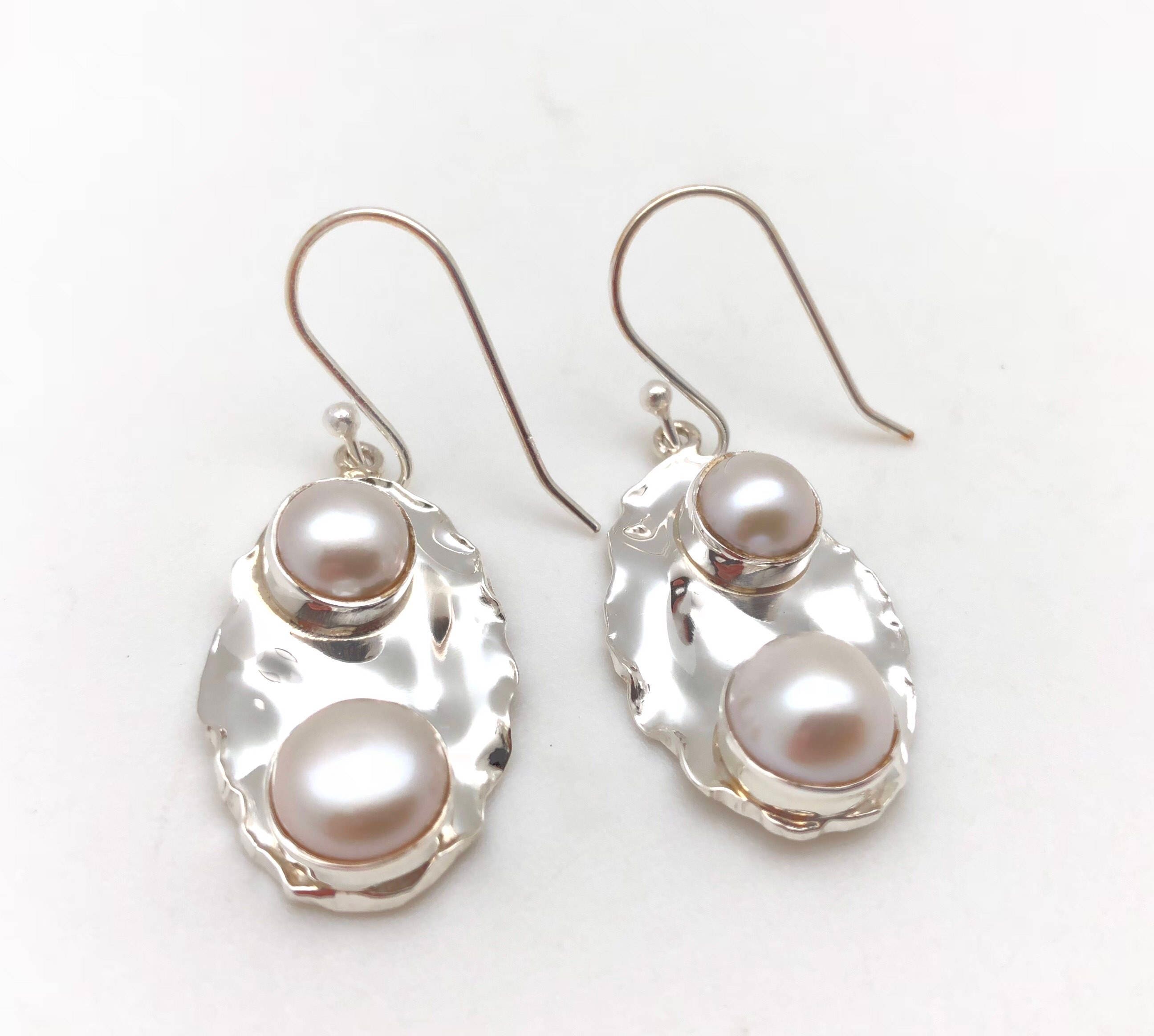 Silver Pearl Earrings // 925 Sterling Silver // Oval Hammered | Etsy