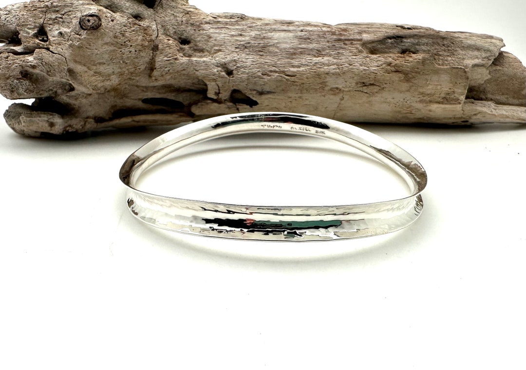 Hammered Wavy Silver Bangle 70mm / Simple Silver Bangle Large / Modern ...