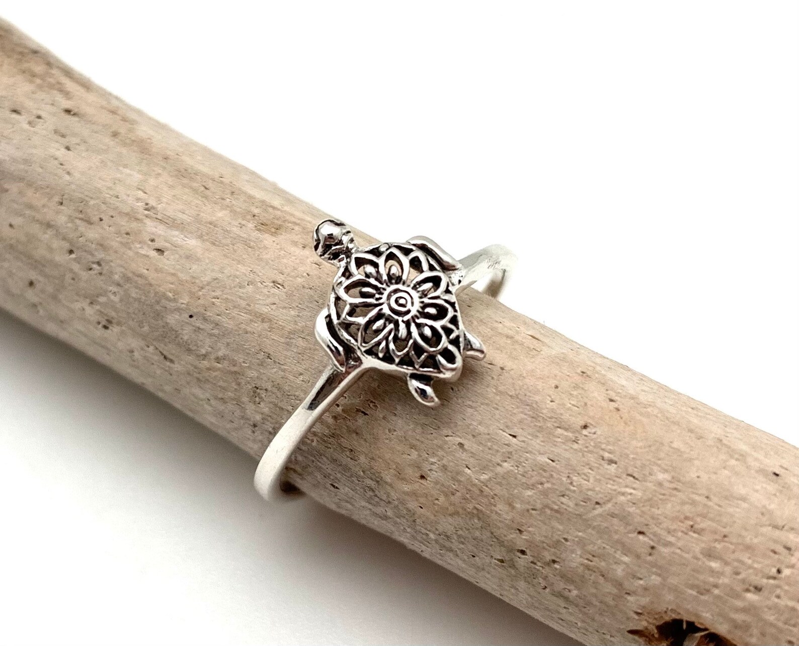 Little Turtle Ring / Silver Turtle Ocean Ring / Hawaii Turtle - Etsy