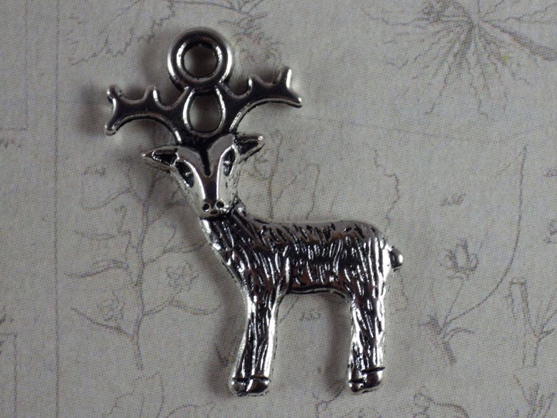 8 X Spirit Animal Charms Pendants 3D Silver Pagan Charms | Etsy UK